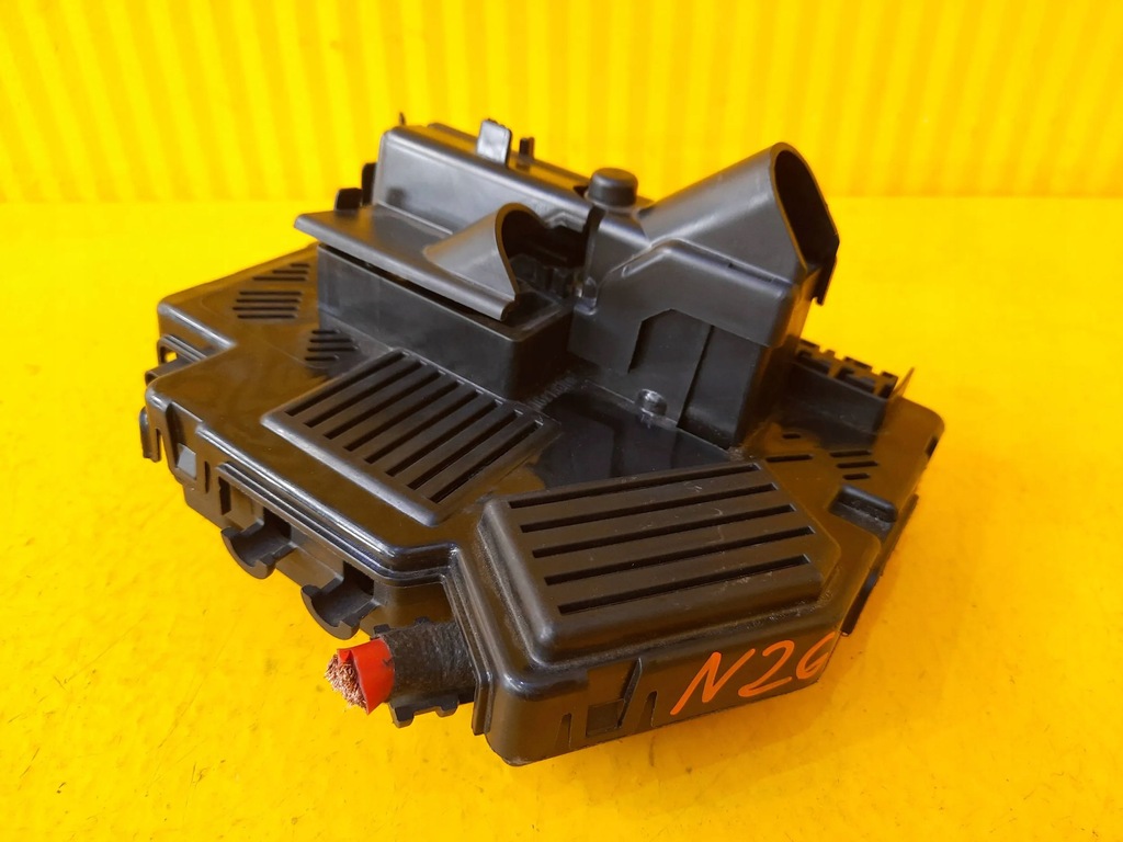 GLE W167 SKRZYNKA BEZPIECZNIKÓW A1675402434 - 13548527092 - oficjalne ...