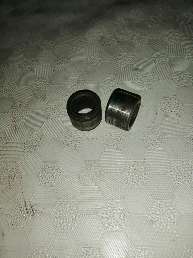 TULEJA DYSTANSOWA ZĘBATKI ROMET MOTORYNKA KOMAR 13 - 10578752026 - oficjalne archiwum Allegro