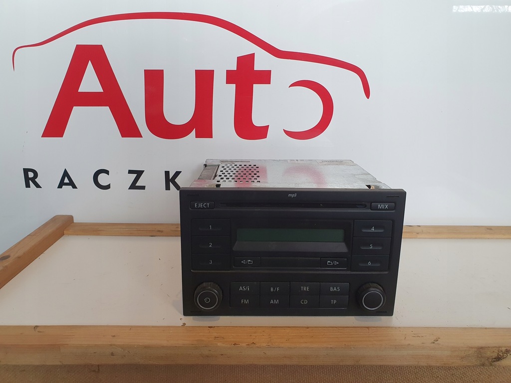 RADIOODTWARZACZ CD VW POLO IV 6Q0035152D - 14403912742 - oficjalne archiwum Allegro