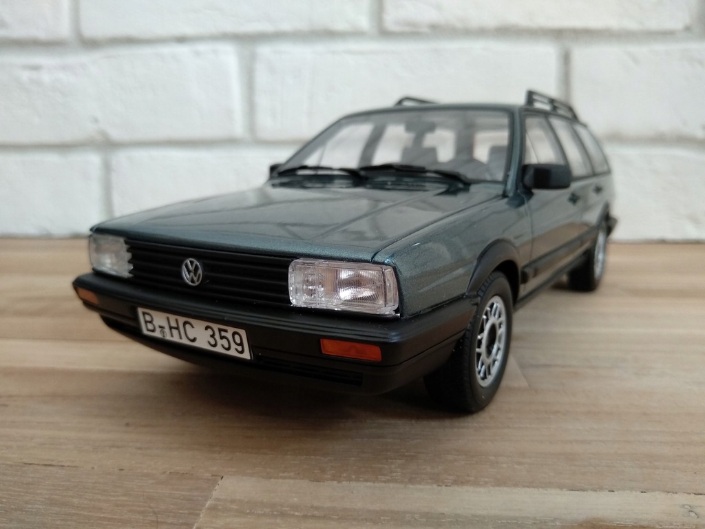 VW Passat Variant GT Syncro (B2) 1:18 BoS-Models - 7548337689 ...