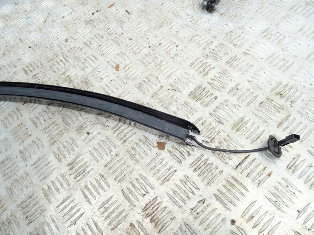 MECHANIZM DRZWI BOCZNE PRAWE ELEKTRYCZNE VW T5 - 10887307034 ...