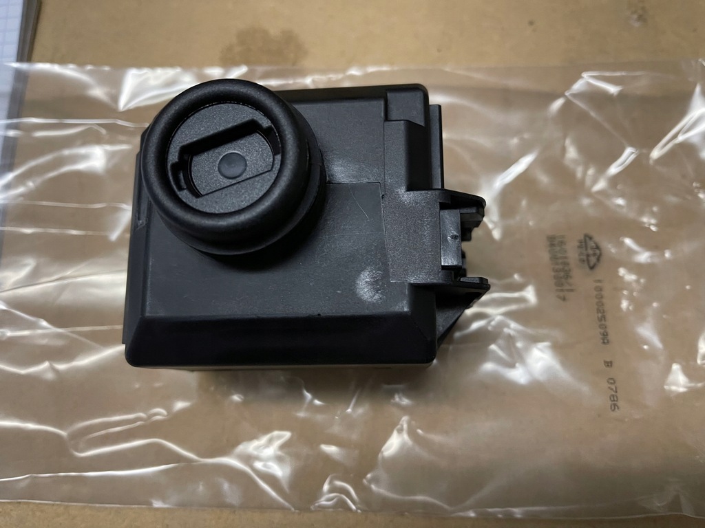 Stacyjka MERCEDES W212 S212 A2129056701 ORYGINAŁ - 11242309975 ...