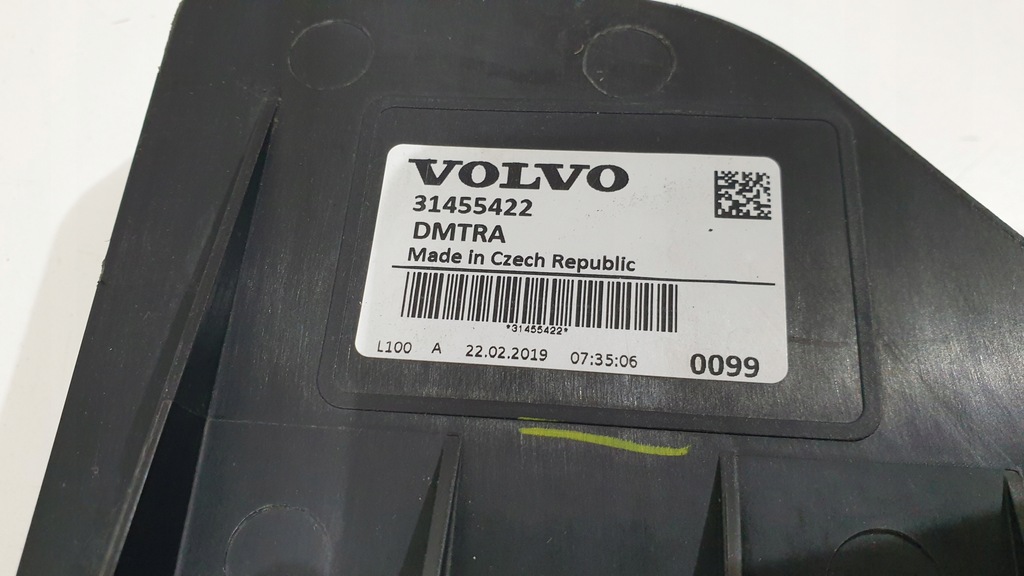 ŻALUZJA KIEROWNICA POWIETRZA VOLVO XC40 31455422 - 11066995757 ...