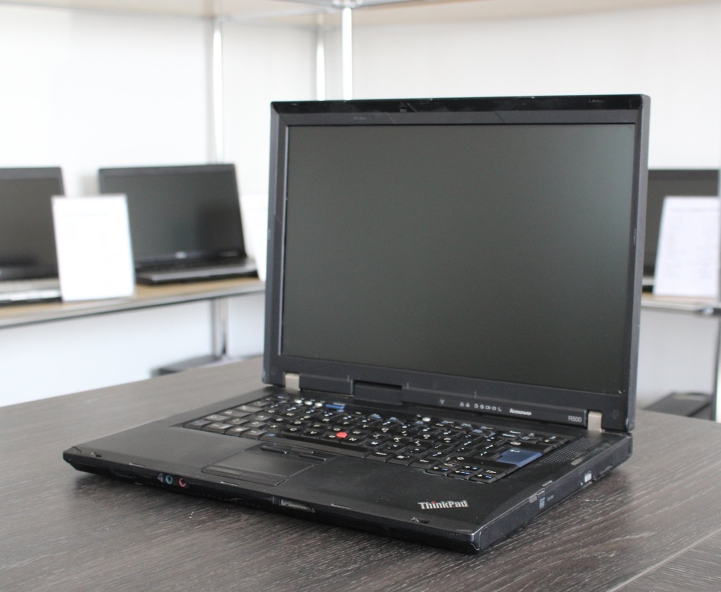 1 Sztuka LENOVO R500 Core 2 Duo 2GB 320GB Win A-/B - 7308072010 ...