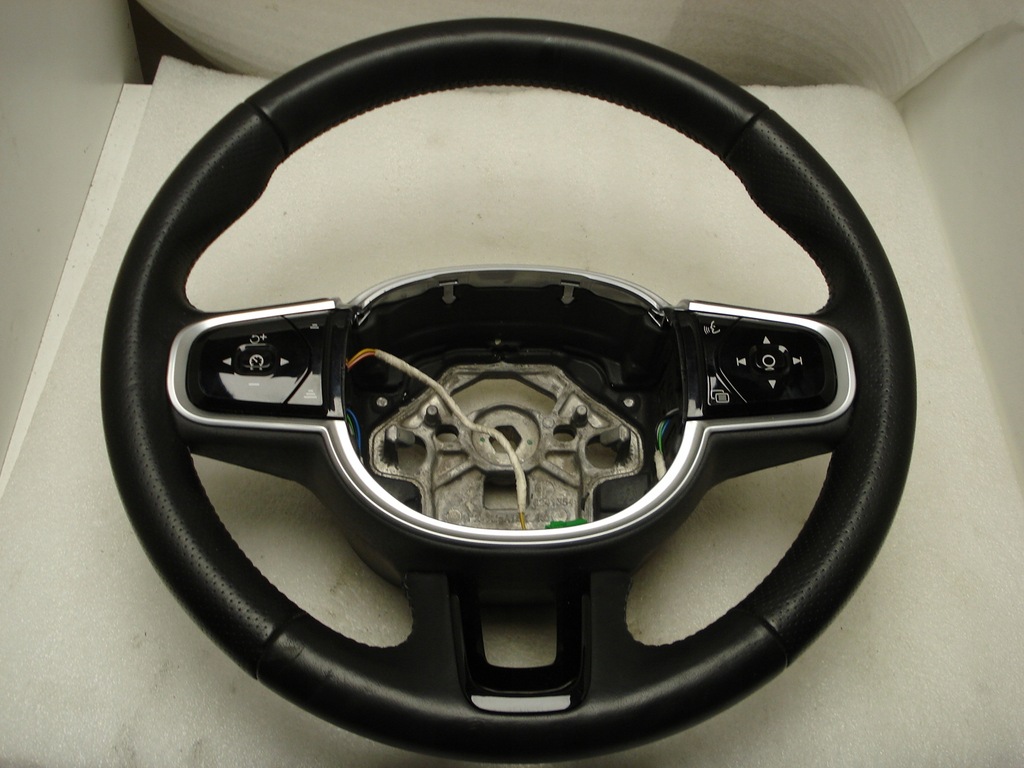 KIEROWNICA VOLVO XC90 II RDESIGN ORYGINAŁ - 13565320998 - oficjalne ...