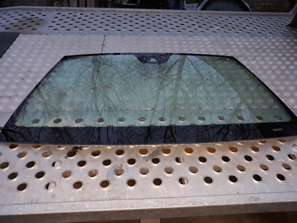 SZYBA PRZEDNIA CZOŁOWA MERCEDES W 204 A 2046705101 - 8095305787 ...