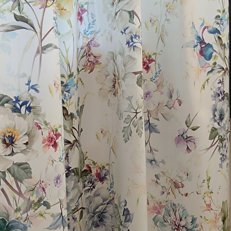 Tkanina dekoracyjna WIOSENNE KWIATY na białym tle szer.150cm - 15176330114 - oficjalne archiwum ...