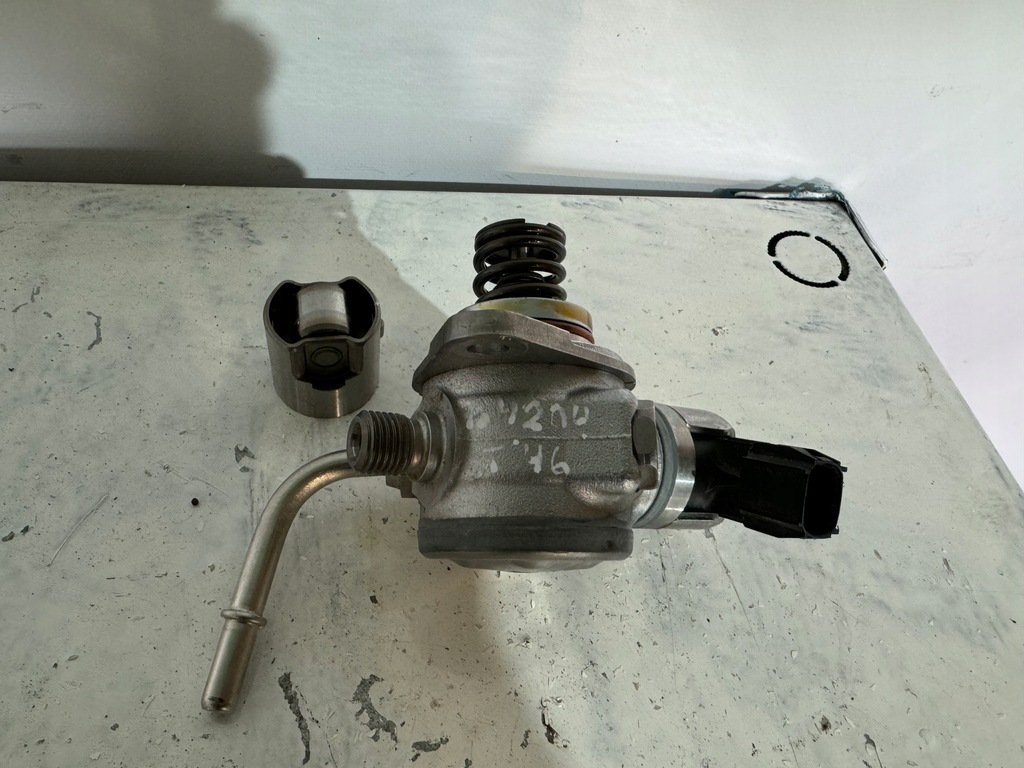 VOLVO V90 T8 HYBRID POMPA PALIWA 32140068 S60 V60 XC90 XC60 PLUG-IN ...