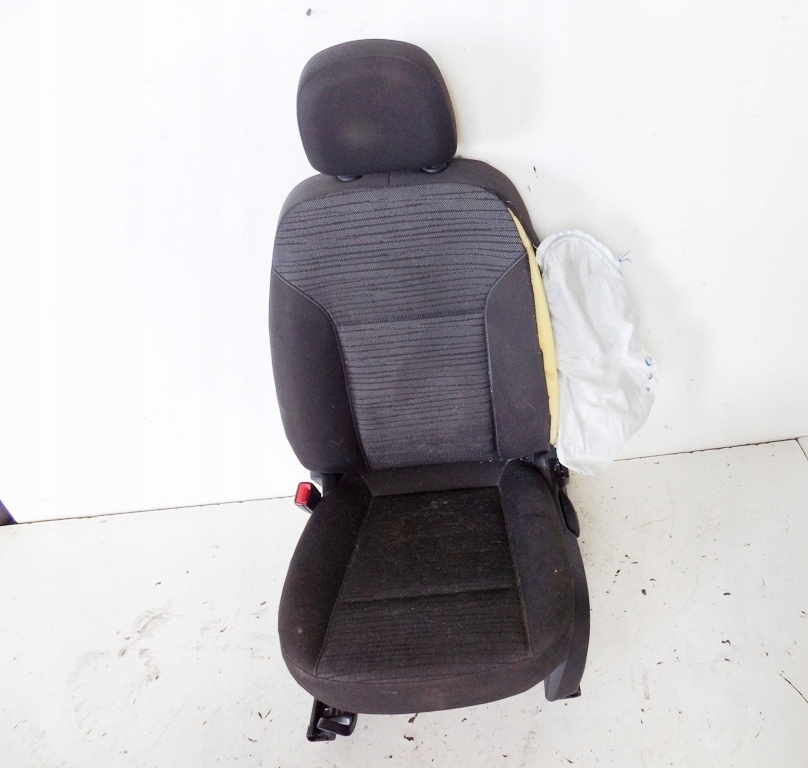 Opel Zafira C Tourer fotel lewy przod grzany - 12597106105 - oficjalne archiwum Allegro