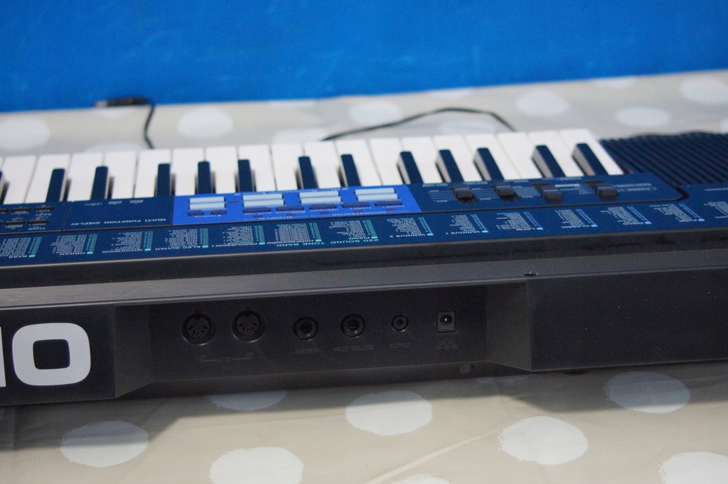 Keyboard Casio CT-470 +FUTERAŁ - 11476432574 - oficjalne archiwum Allegro