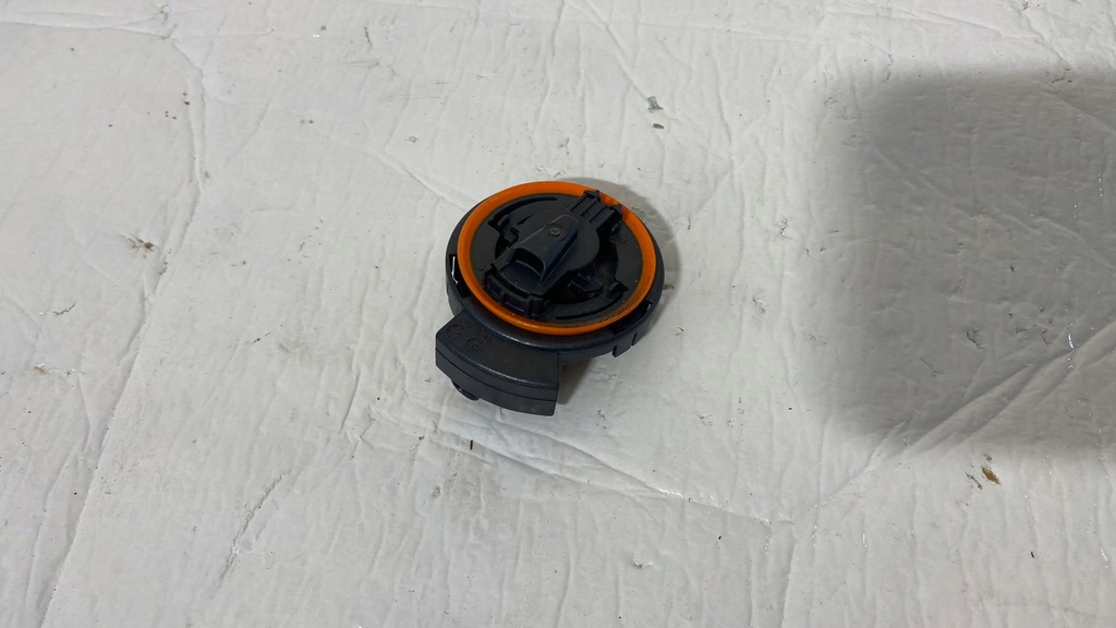 AUDI A4 B9 CZUJNIK UDERZENIOWY 4M0955557A - 13312448458 - oficjalne ...