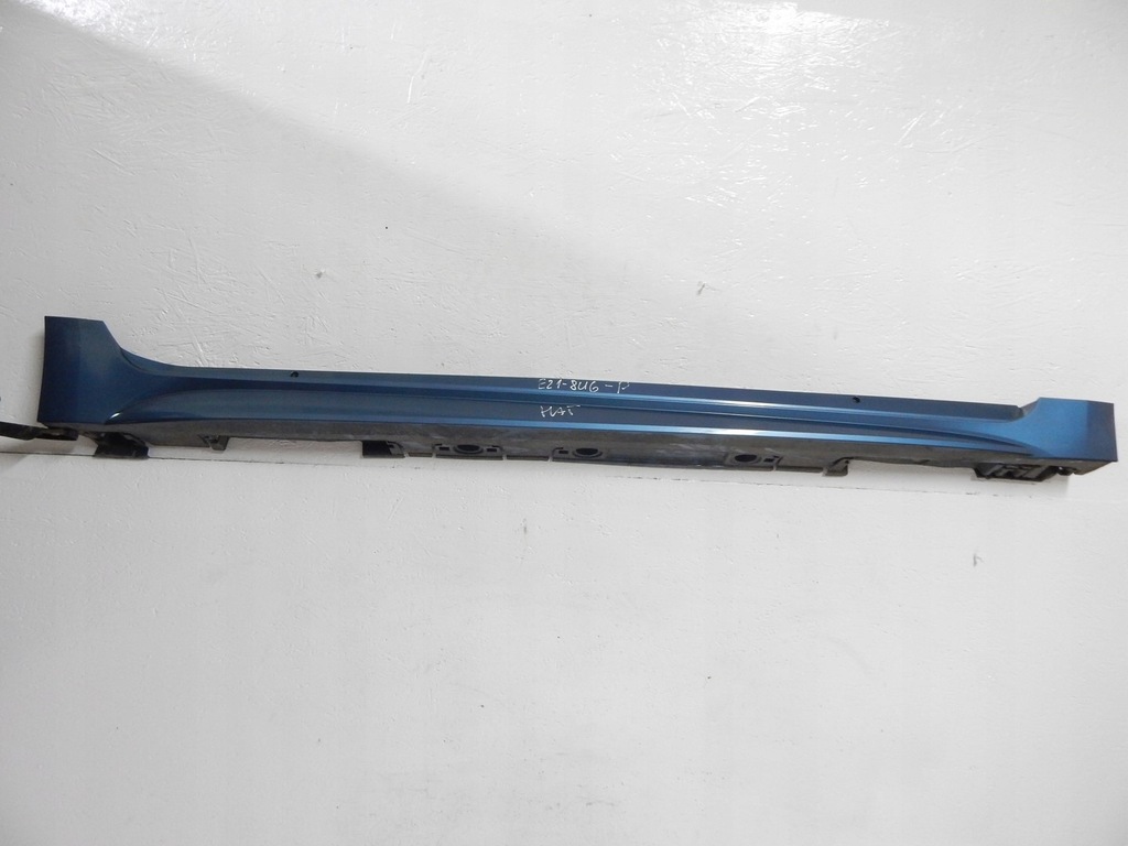 LISTWA PROGOWA PRAWA TOYOTA COROLLA E21 HATCH 8U6 - 13234724440 ...