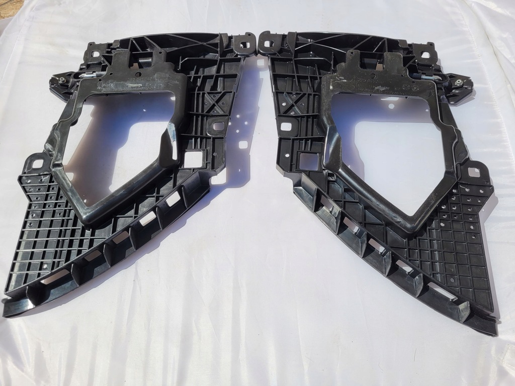 PORSCHE CAYENNE LIFT ŚLIZG ZDERZAKA L 95863152101 - 12410025350 ...