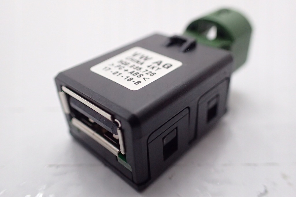 REMK VW GOLF 7 2018ROK GNIAZDO USB 5Q0035726 - 7672092499 - oficjalne ...