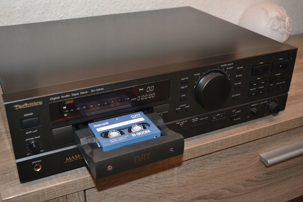 Technics SV-DA10 DAT Cyfrowy magnetofon +pilot - 16118800847 ... Technics SV-DA10 DAT Cyfrowy magnetofon +pilot - 16118800847 ...