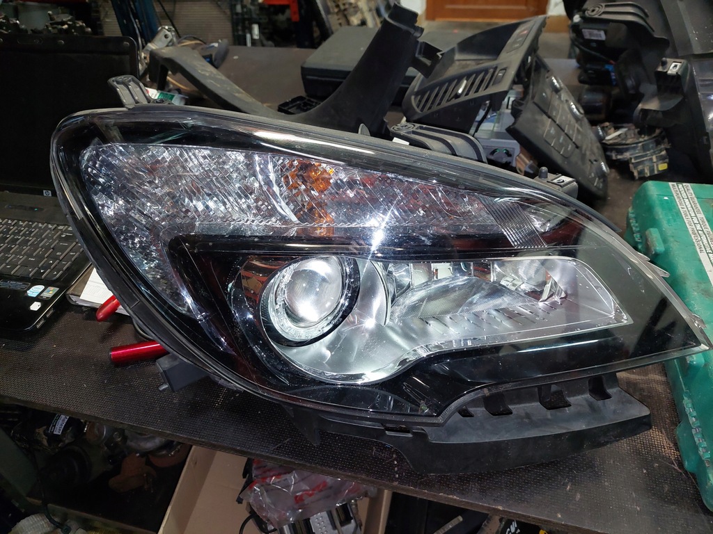 Opel Mokka lampa prawa xenon - 11641989258 - oficjalne archiwum Allegro