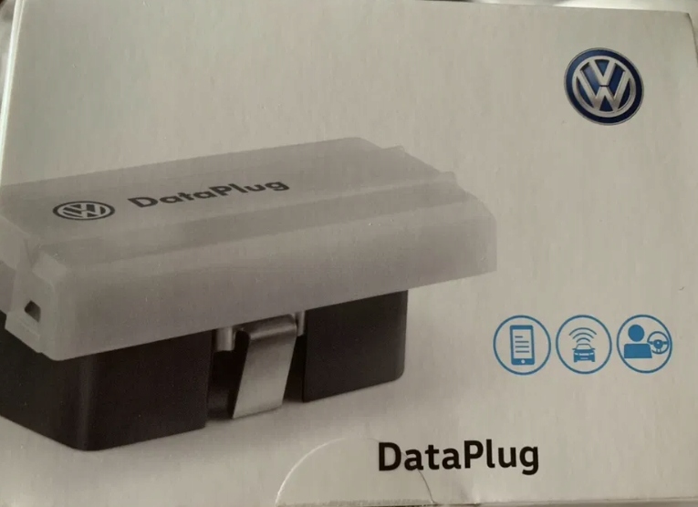 VW Connect Data Plug Bluetooth OBD II - 12107888622 - oficjalne ...