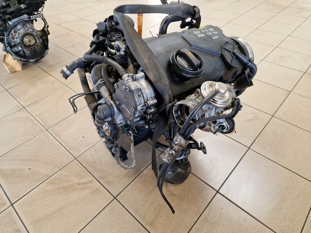 SILNIK KOMPLETNY 1.9 TDI AVF AUDI A4 B6 2004 - 13613933194 - oficjalne archiwum Allegro