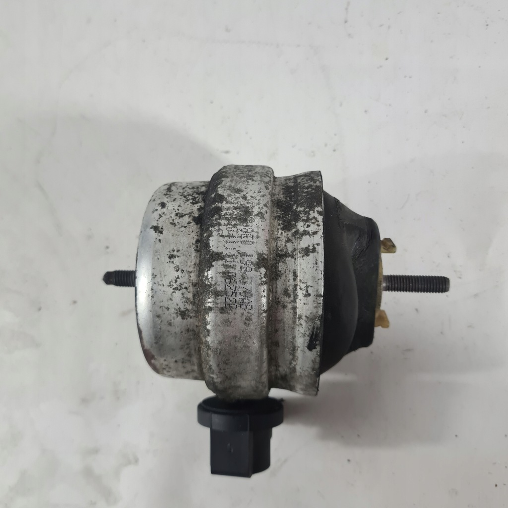 Audi OE 8E0199379BF Łożyskowanie silnika Poduszka - 13751441862 ...