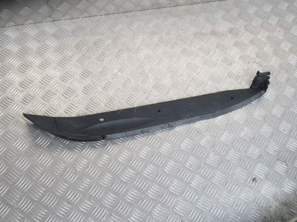 PORSCHE MACAN OSLONA BLOTNIKA LEWA 95B854777B - 12158735613 - oficjalne ...