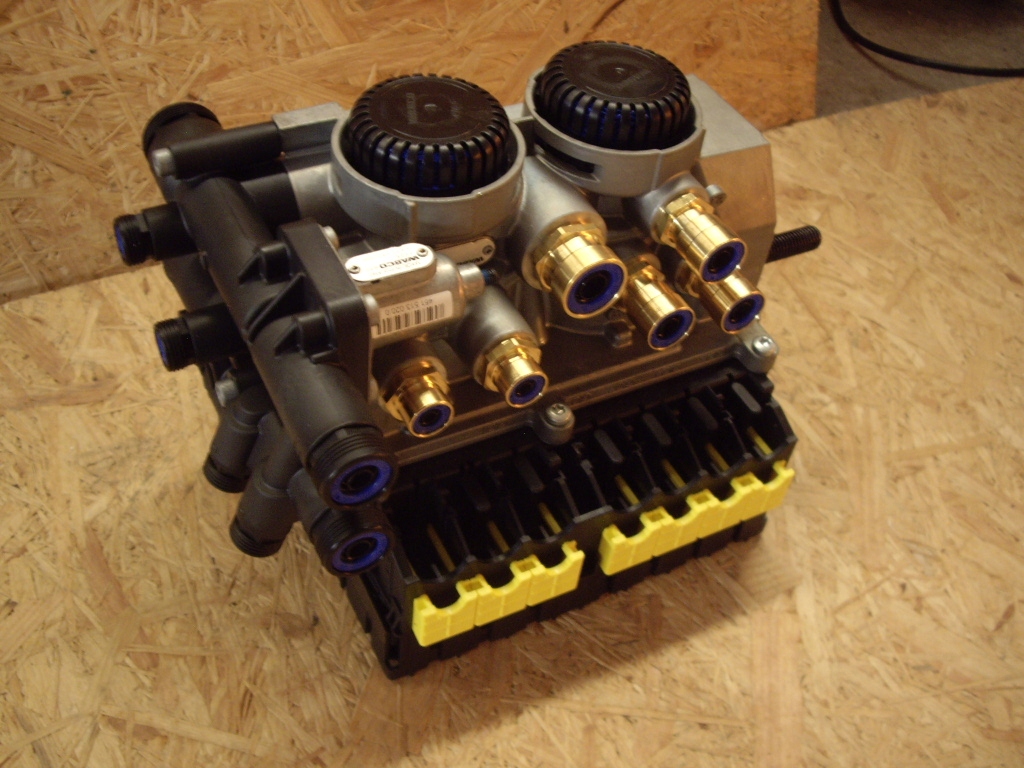 Wabco EBS-Trailer Modulator 24V 4801020660 - 10939593162 - oficjalne ...