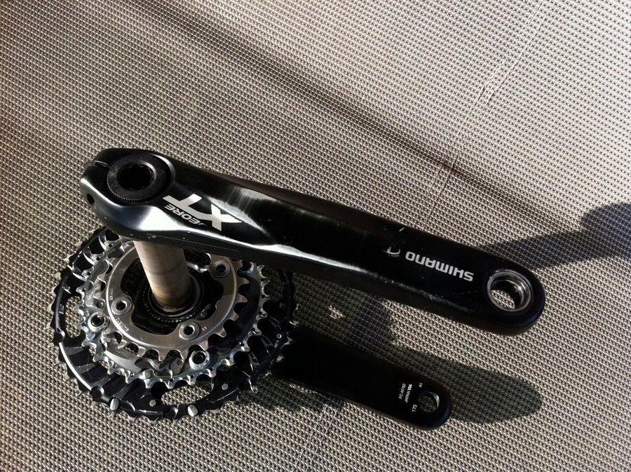 Korba Shimano Deore XT FC-M782 3x10 ramiona 175mm - 8203581451 - oficjalne archiwum Allegro