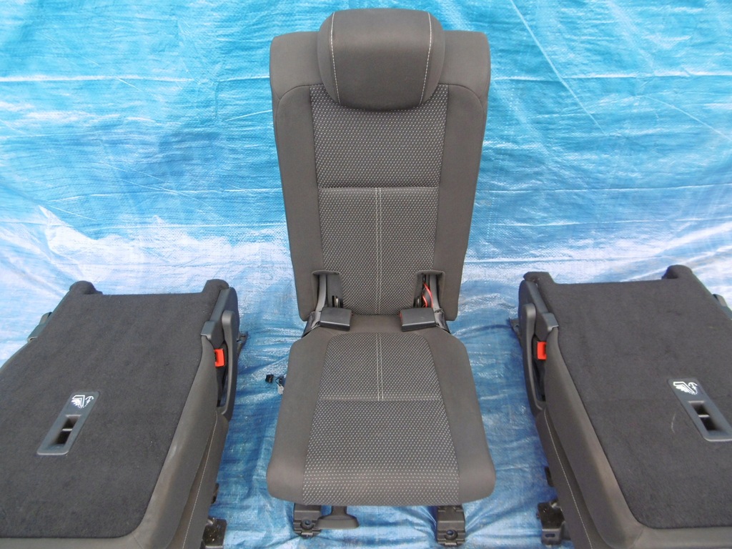 FOTEL ŚRODKOWY 2 RZĄD TYŁ TYLNY OPEL ZAFIRA C - 11812513295 - oficjalne archiwum Allegro