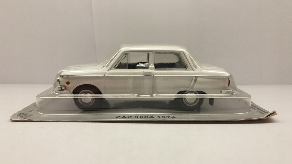 ZAPOROŻEC ZAZ 968A 1974 Z GAZETKĄ KULTOWE AUTA PRL - 13200814487 ...