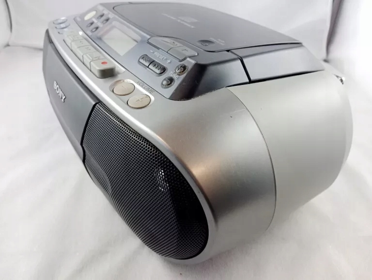 RADIOMAGNETOFON CD SONY CFD-S01 - 12451236250 - oficjalne archiwum Allegro