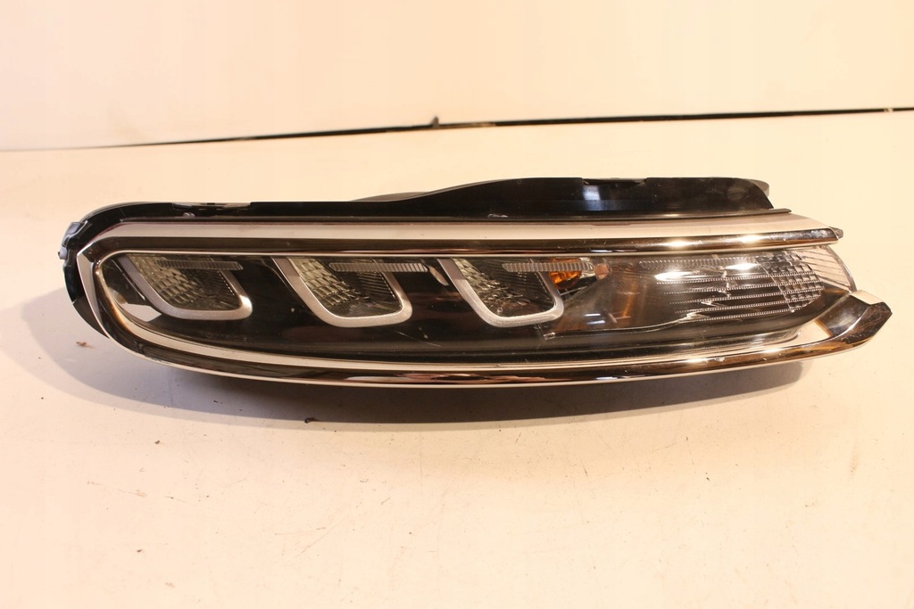 Lampa Prawy Przód Dzienna 9820877880 C3 III Europa - 12575967054 ...