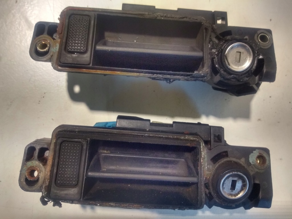 MERCEDES W203 KLAMKA ZAMEK KLAPY BAGAŻNIKA - 12520724297 - oficjalne ...