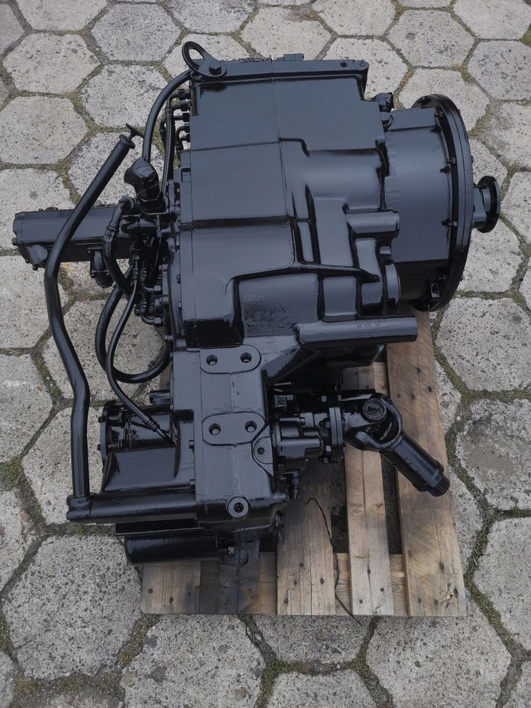 SKRZYNIA BIEGÓW REDUKTOR ZF *6WG-260 *4646.066.018 - 9965400743 ...