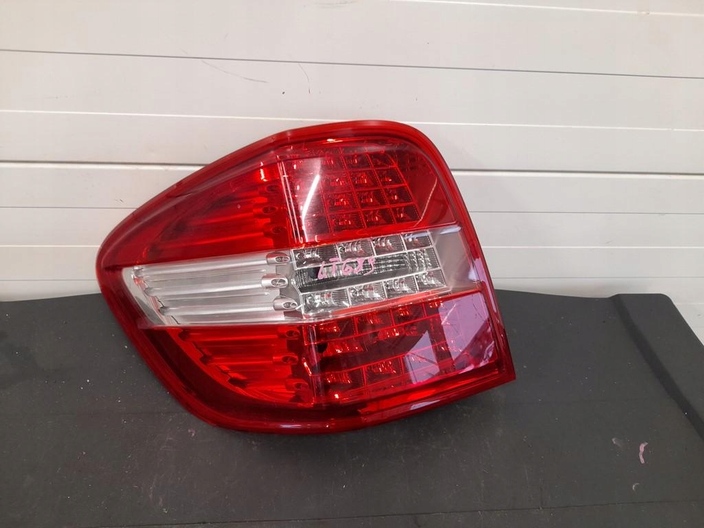 LAMPA TYLNA LEWA MERCEDES ML W164 LIFT - 15026566044 - oficjalne ...