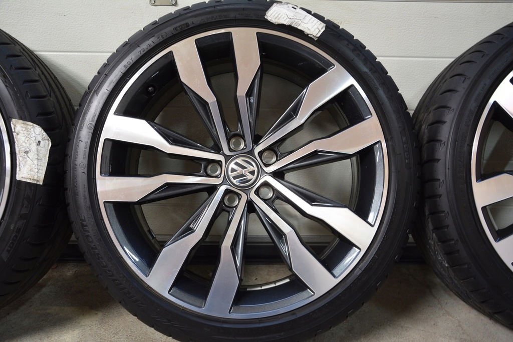 Купить VW T-ROC TROC R-LINE RLINE КОЛЕСА ДИСКИ 2GA601025F: отзывы, фото ...