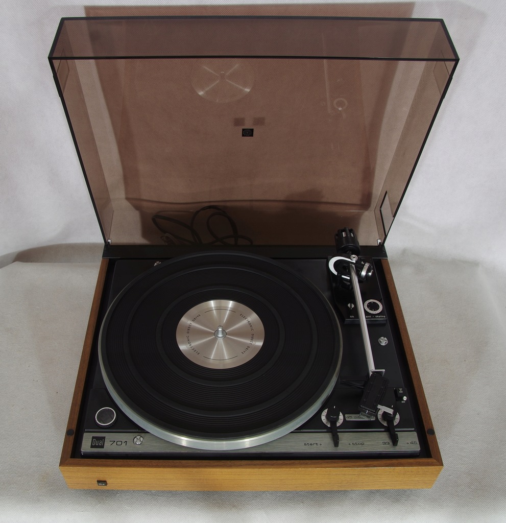 Купить Легендарный проигрыватель Dual CS 701, Ortofon M20E: отзывы ...