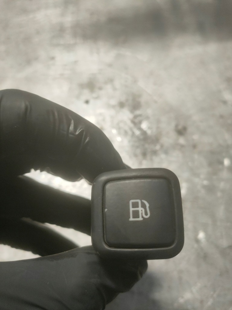 Przycisk Audi A2 8Z1959833 - 13145665916 - oficjalne archiwum Allegro