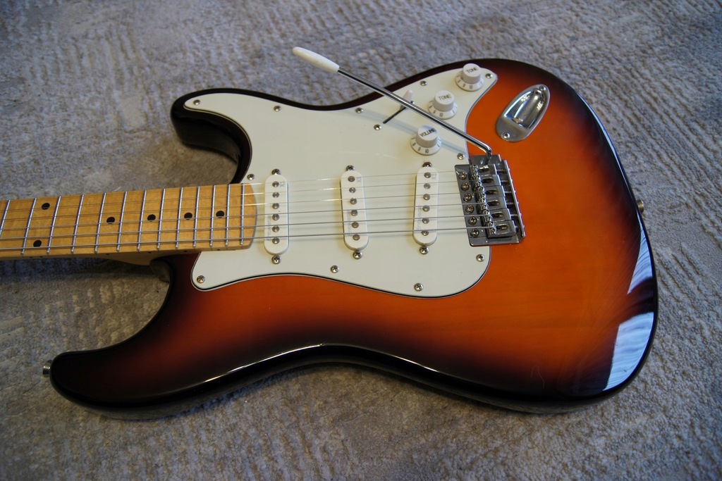 GITARA ELEKTRYCZNA TANGLEWOOD DBT6 + SETUP - 13157235413 - oficjalne ...