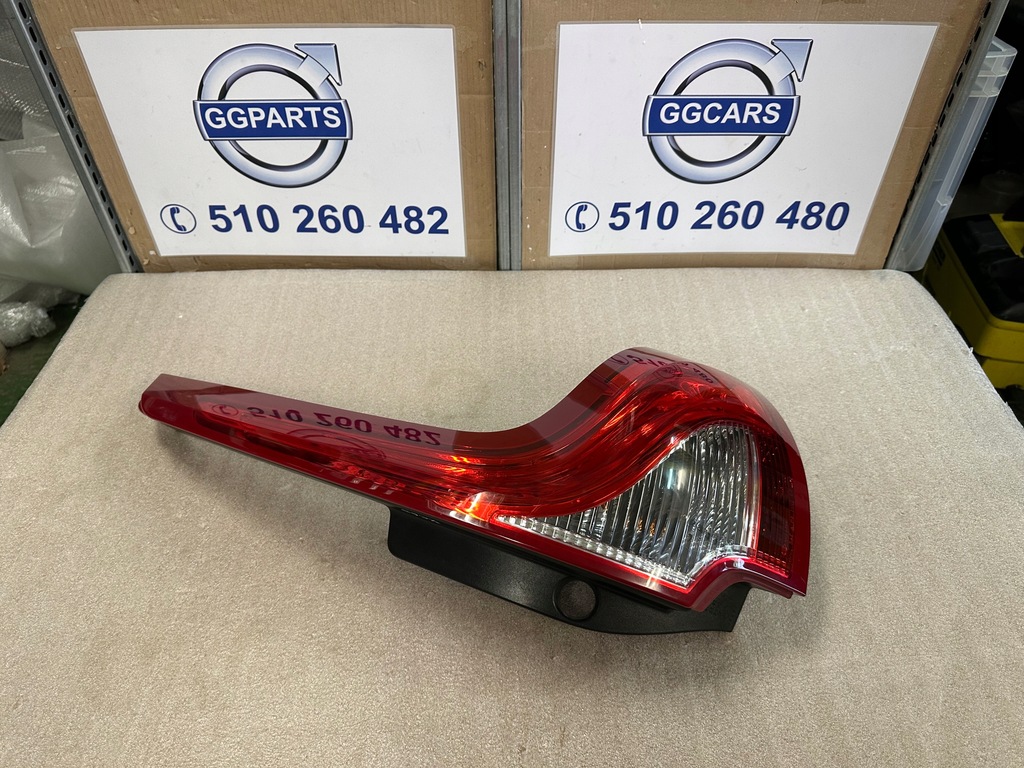 Volvo XC60 lampa tył prawa - 13884622997 - oficjalne archiwum Allegro