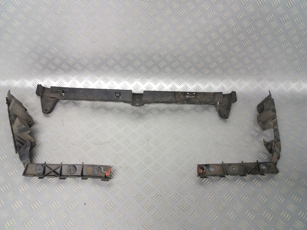 13179909 13179908 ŚLIZG ZDERZAKA KOMPLET CORSA D - 9880823168 ...