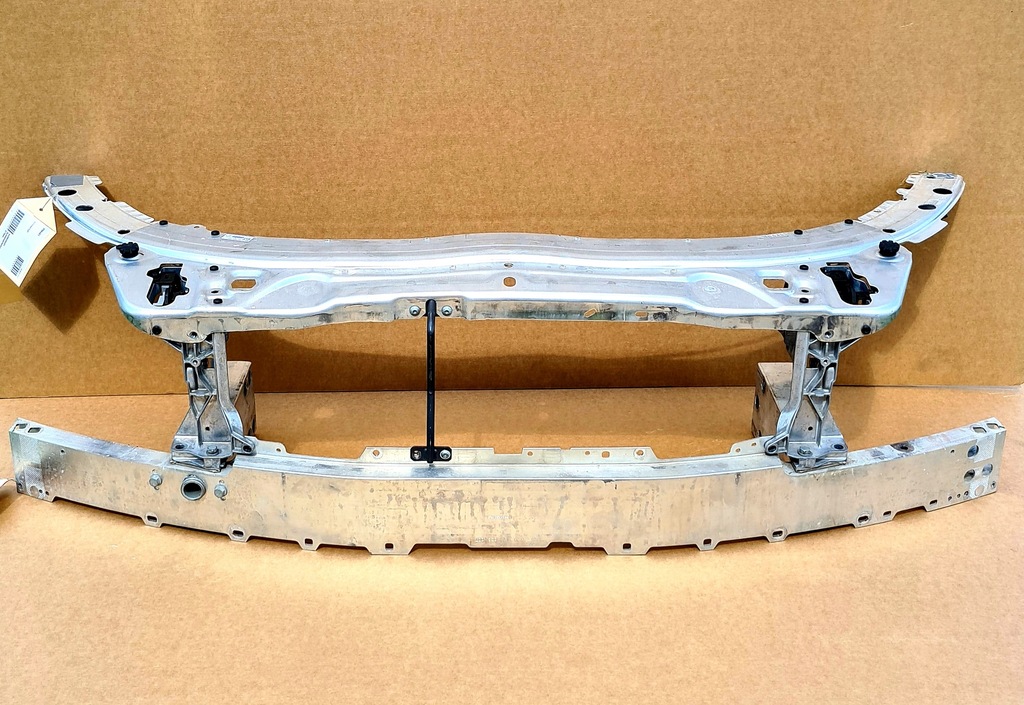 PAS PRZEDNI WZMOCNIENIE BELKA STREFA MERCEDES W205 - 12259882419 ...