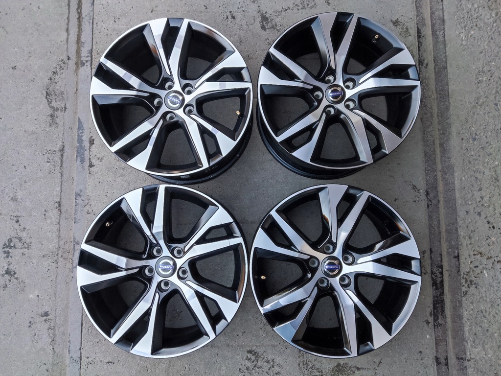 VOLVO S90 V90 S60 V60 XC40 XC60 XC90 KOŁA ALU FELGI 18 CALI 31471482 ...