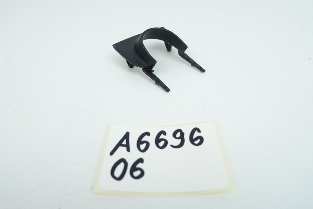 OBUDOWA LUSTERKA WEWNATRZ MERCEDES C W205 - 12104985102 - oficjalne ...