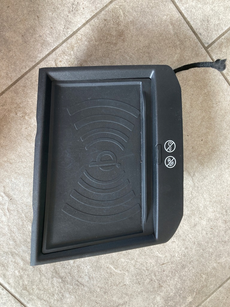 Ładowarka indukcyjna telefonu 3008 5008 ll 17- - 12554812660 ...