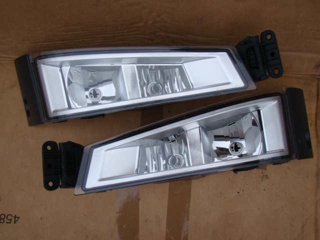 VOLVO FH4 halogen lewy prawy orginał nowy - 7082884634 - oficjalne ...