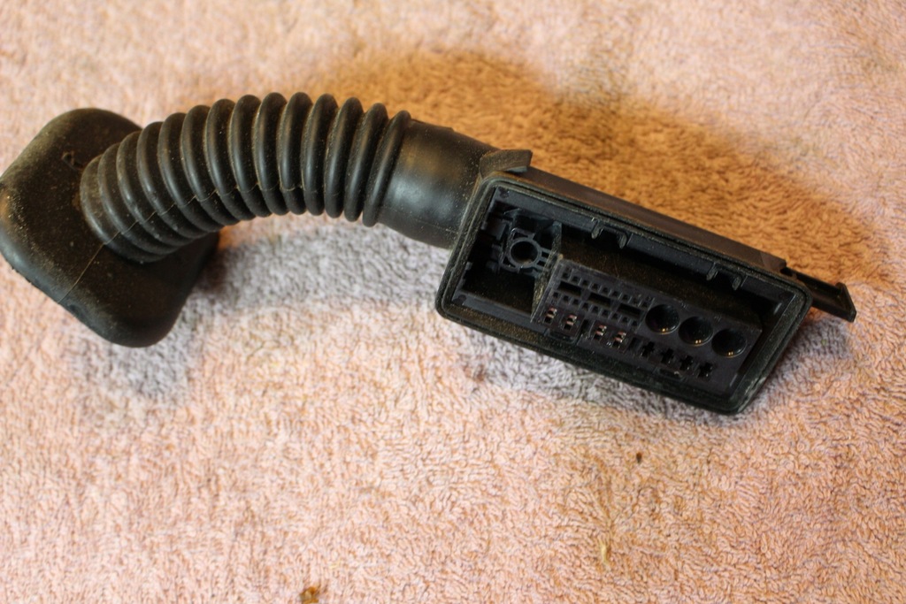 MERCEDES kostka drzwi 0015459303 - 8197745528 - oficjalne archiwum Allegro