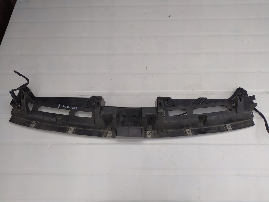 Osłona nakładka plastik pasa przedniego - Jeep Compass II - 15230829643 ...