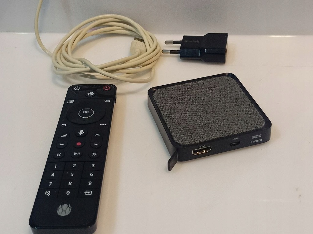 DEKODER UPC 4K TV BOX + PILOT - 13340280873 - oficjalne archiwum Allegro