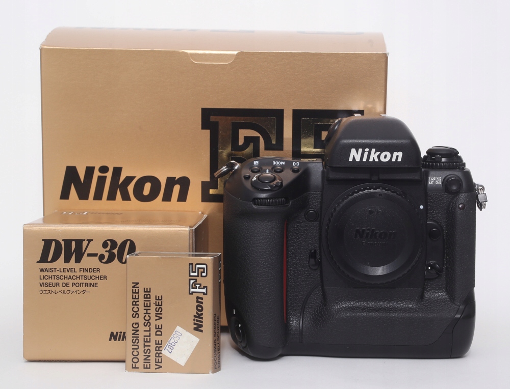 Aparat Nikon F5 +DW-30 IDEALNY - 12589384749 - oficjalne archiwum Allegro