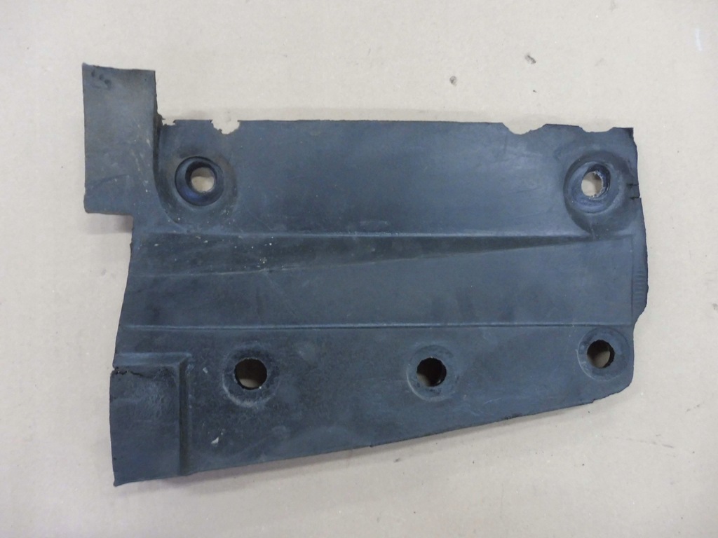 Bmw E36 osłona izolacja komputera 1977110 - 10454063678 - oficjalne ...