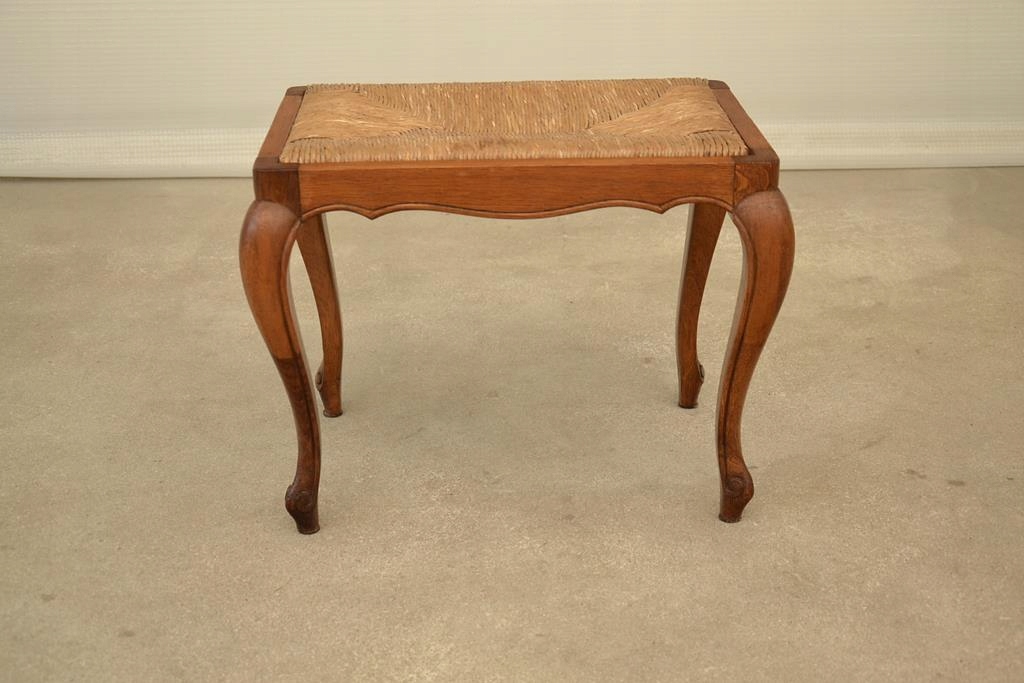 STOŁEK LUDWIKOWSKI PODNÓZEK PUFA - 13804867574 - oficjalne archiwum Allegro